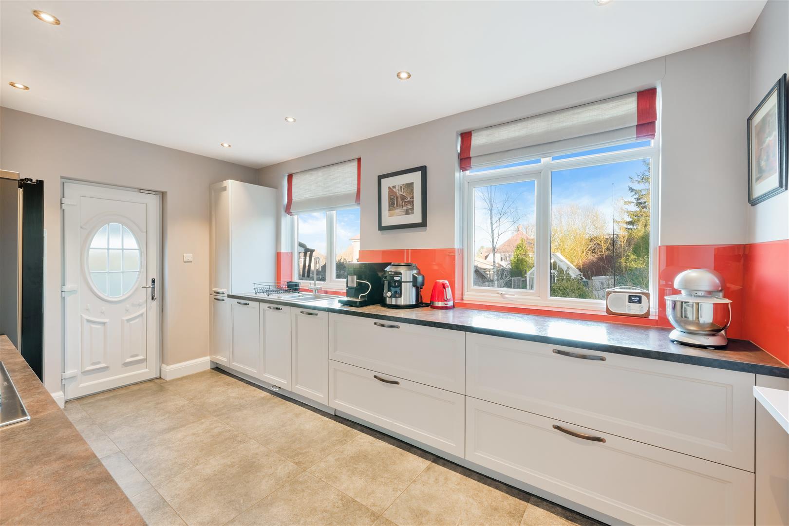 Downs Road, Epsom | The Personal Agent